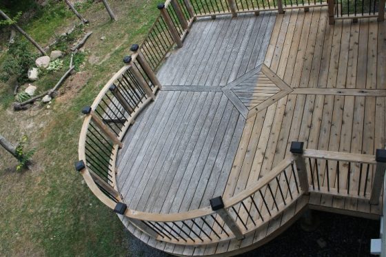 How To Pressure Wash a Deck Properly [Including Cedar and Composite]