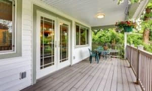 21 Cool Front Deck Ideas and Designs