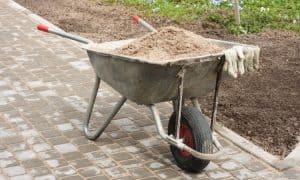 How Much Does a Yard of Sand Weigh?